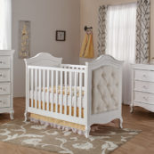 Diamond Classic Crib in Vintage White – Kids Furniture In Los Angeles